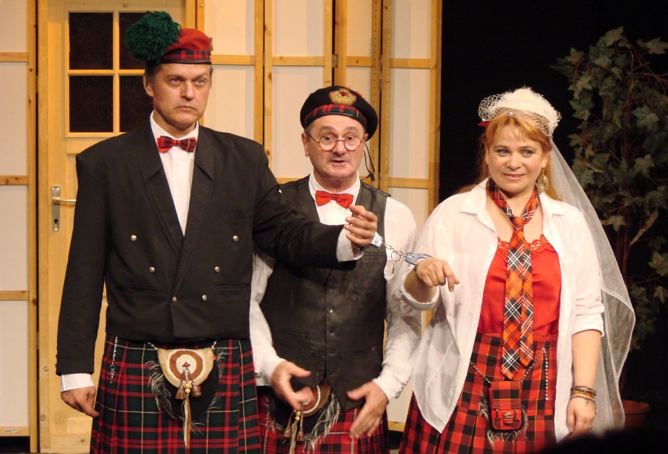 INTERPRETUL: O comedie muzicală pe gustul tuturor. Cum se spune ...